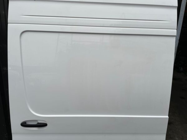 Mercedes Sprinter W907 W910 2018 2025 Side Loading Door Sliding Door ...